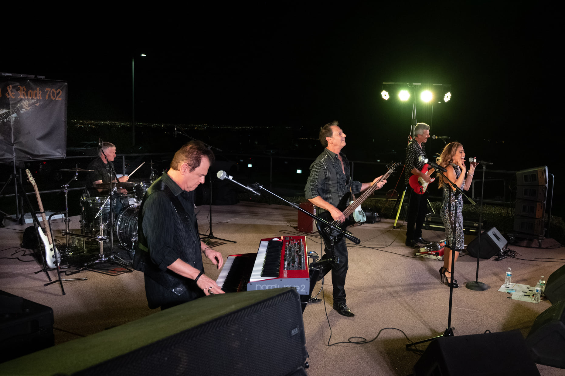Gallery – Rock 702 Band